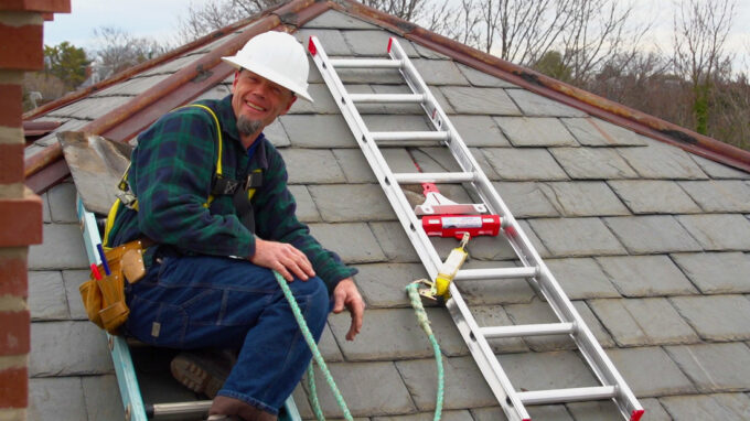 What Safety Equipment Do Roofers Use?