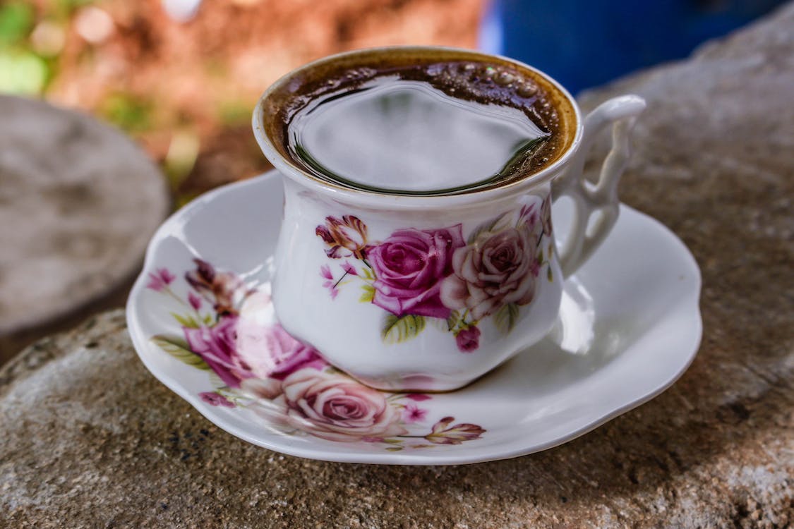 Everything You Need To Know About Porcelain Dinnerware Material